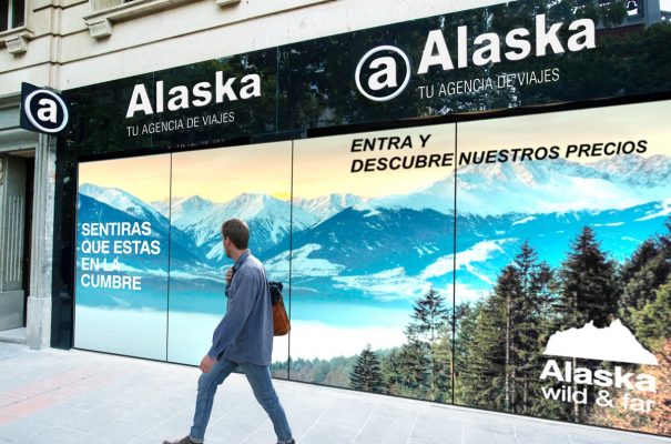 Tipos de escaparates o vidrieras comerciales. Ventajas y desventajas ...